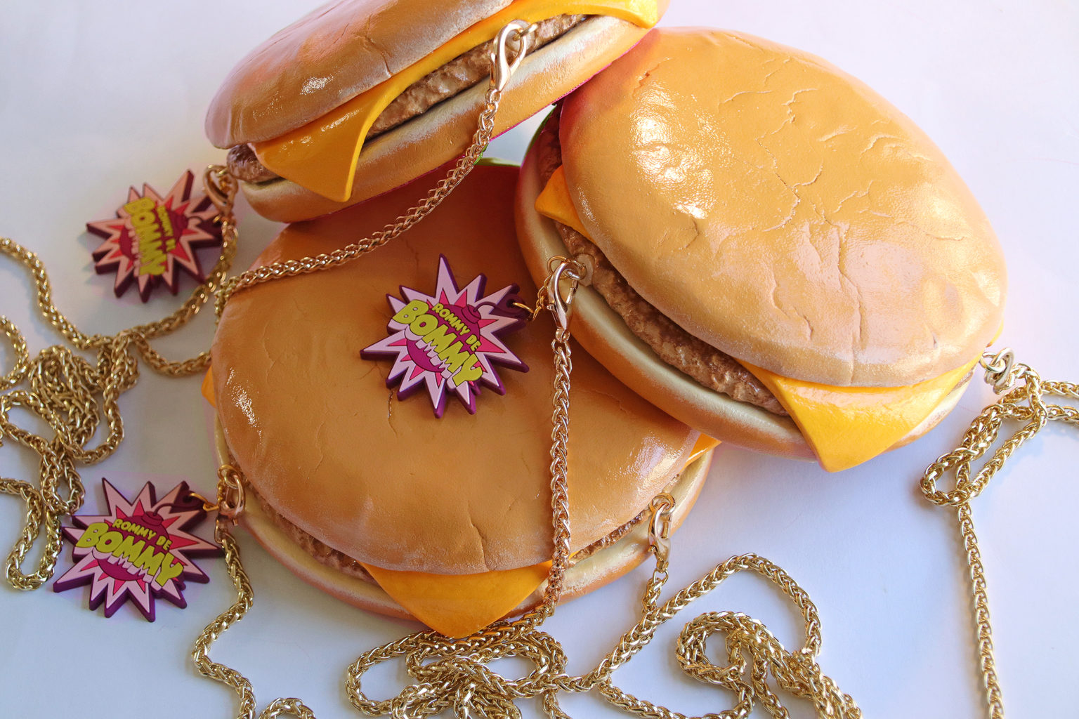 CHEESEBURGER COIN PURSE - Rommy de Bommy